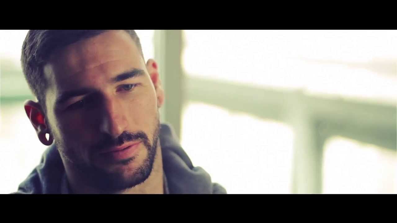 Rise Records Artist Profile - Michael Bohn from Issues - YouTube