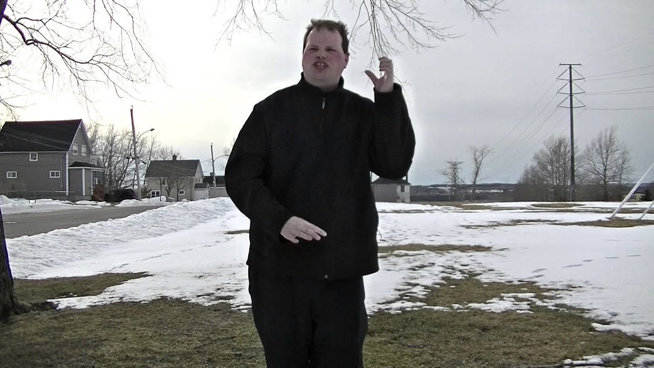 A Guy Dancing then Raining Spaghetti - YouTube