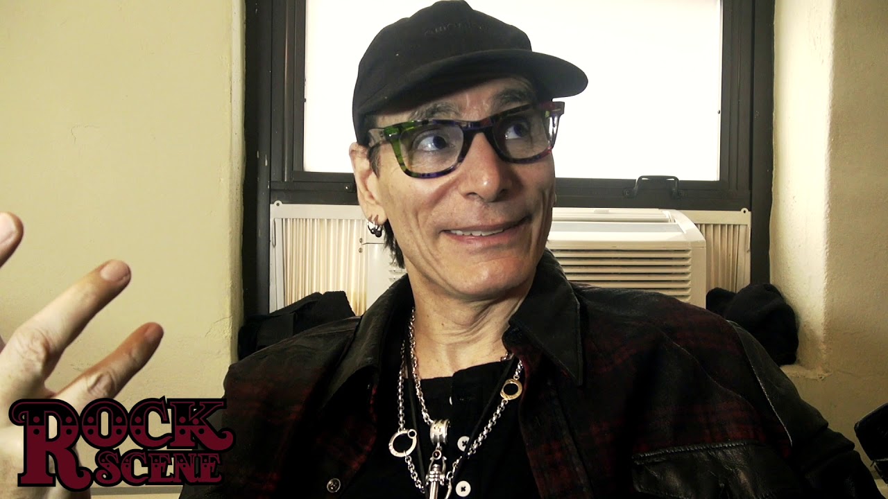 Steve Vai talks about his ROCK SCENE - YouTube