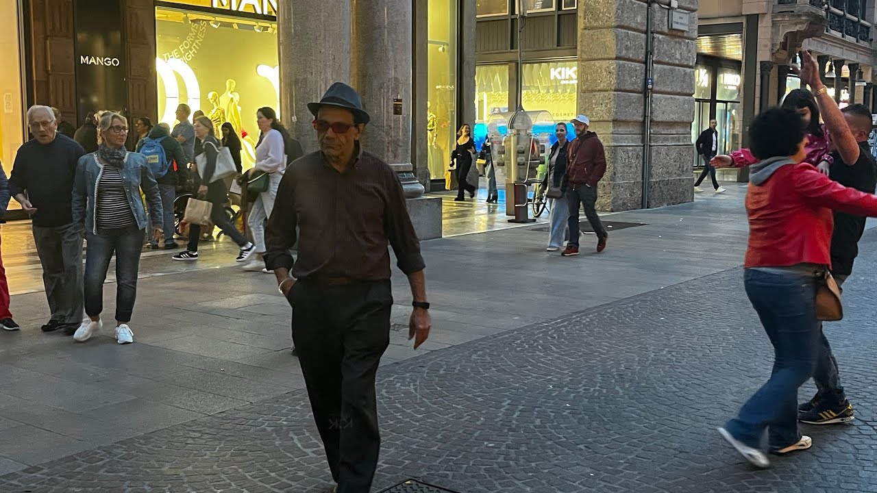 Jerusalema - Bizarre Dancers, Milan; Italy 🇮🇹 - YouTube