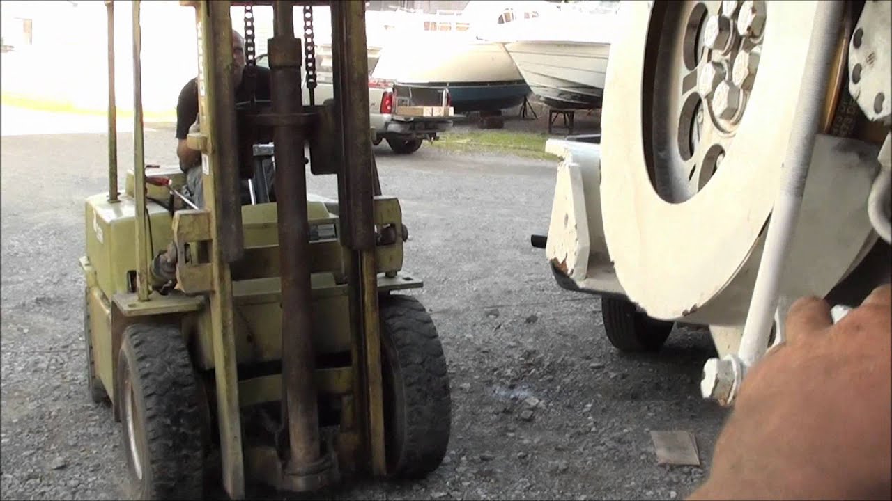 Caterpillar engine removal part 4 - YouTube