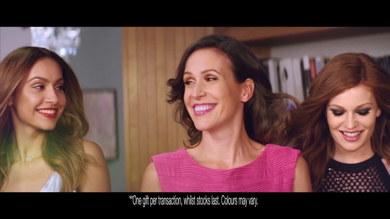 Superdrug Festive Party TV Advert 2017 - YouTube