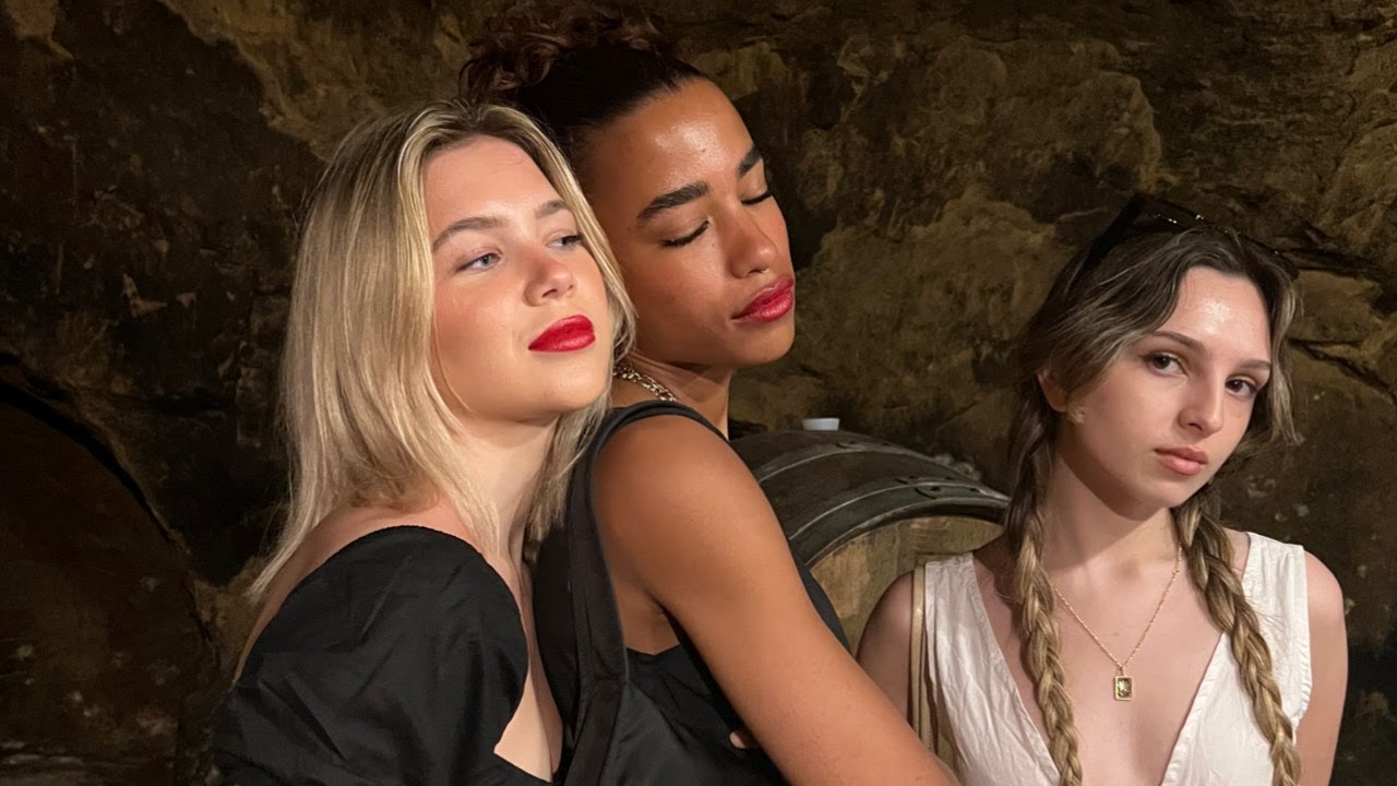 Motel Rocks sent us to ITALY! - YouTube