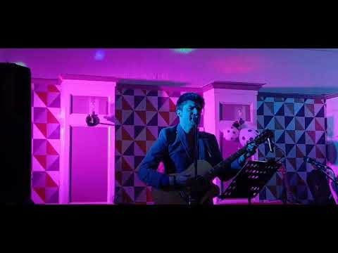 Chasing Rainbows by Johnny Cordon @ The Red Lion - YouTube