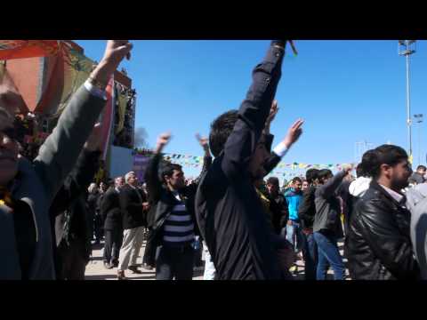 Diyarbakir / Amed  Newroz 2012 : Año nuevo kurdo [HD]