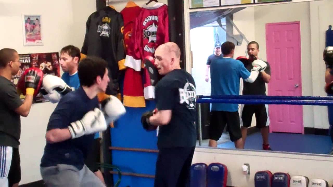 South Bay Boxing | Redondo Beach Boxing Lessons| 310-376-1602 - YouTube