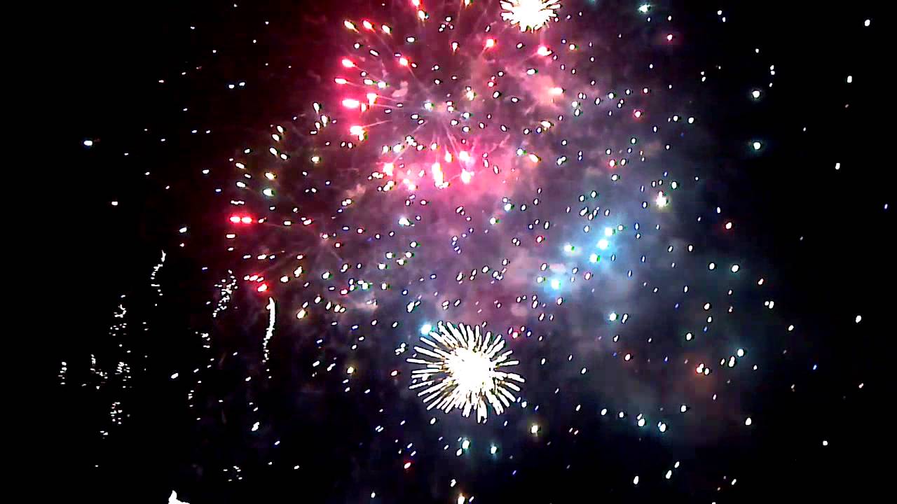 First Night Boston Early Fireworks on December 31, 2012 - YouTube