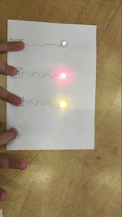 פעילות יצירה לילדים בניית מעגל חשמלי אורגן אורות חוג הנדסת אלקטרוניקה