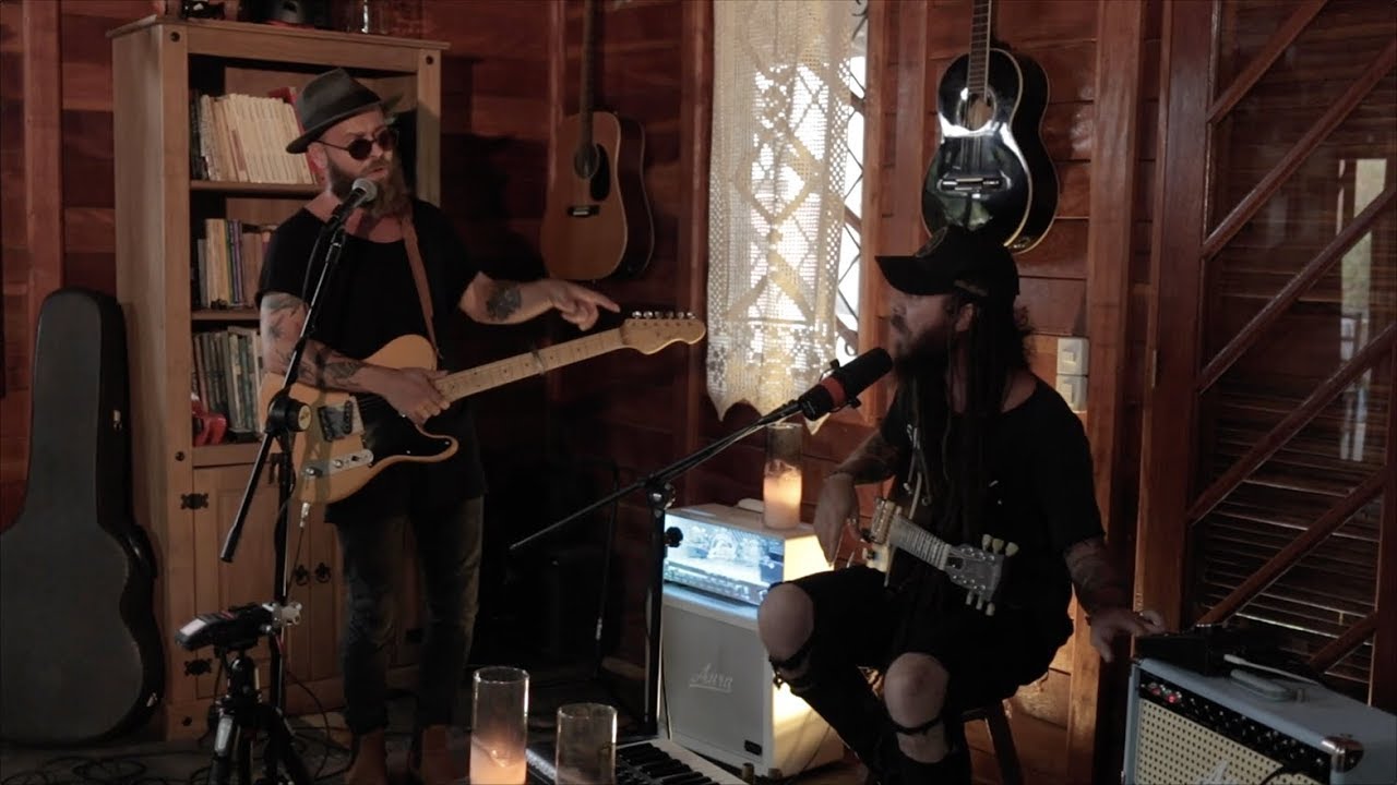 Miguel Rosa feat. Victor Pradella - Again (Miguel Rosa) - YouTube