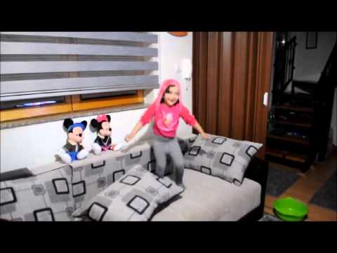 Leona BABA MECA - YouTube