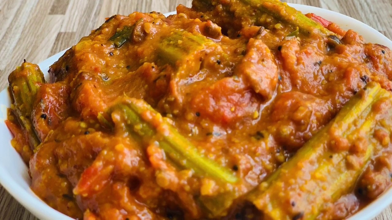 Drumstick Tomato Curry | Mulakkada Tomato Curry | Murungakkai Thakkali ...