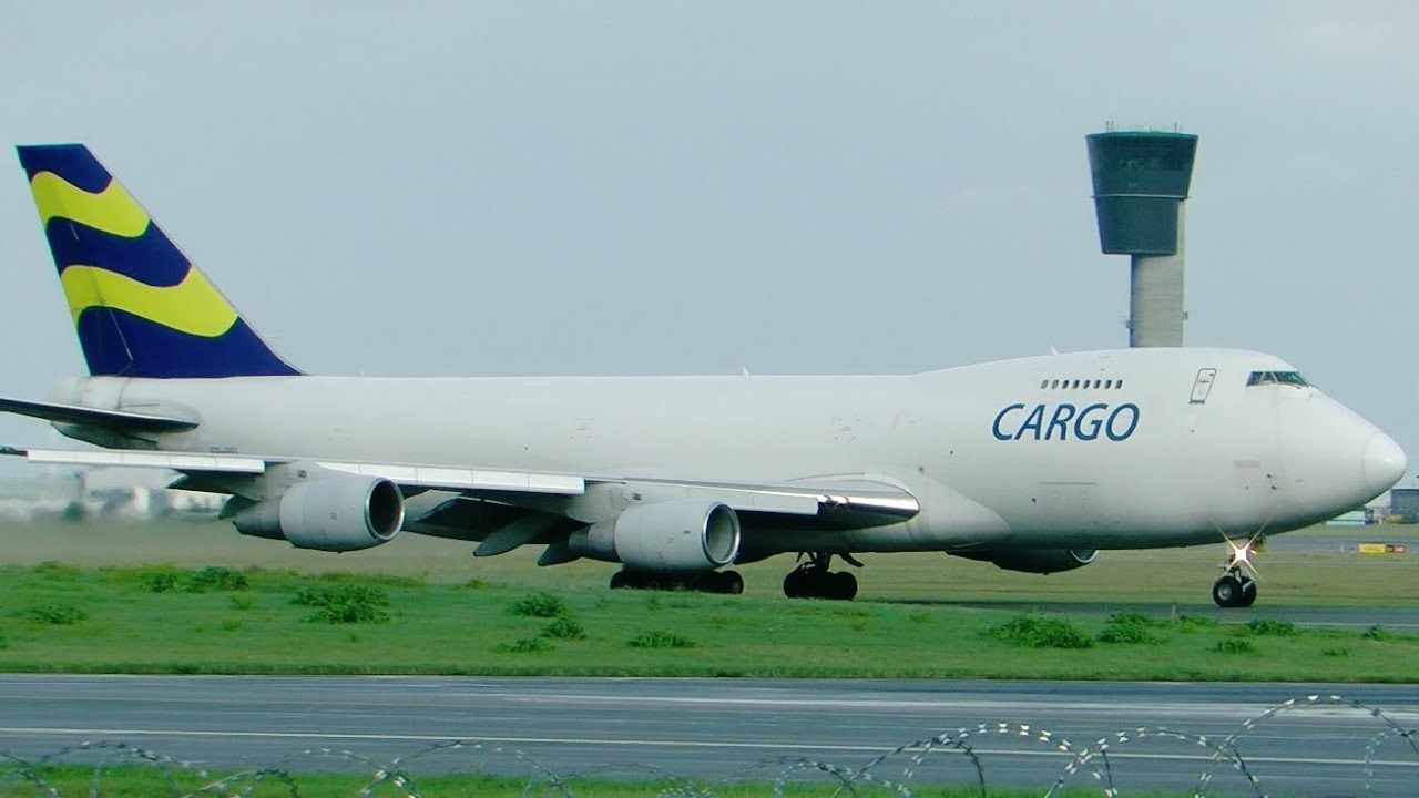 Jet Star B747-281F LOUD Departure at Copenhagen Airport [HD] - YouTube