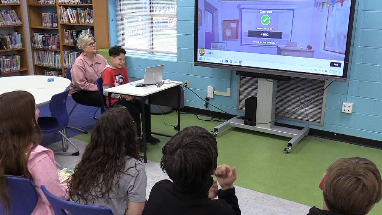 Battle of the Books | Reading Competition 📚 - YouTube