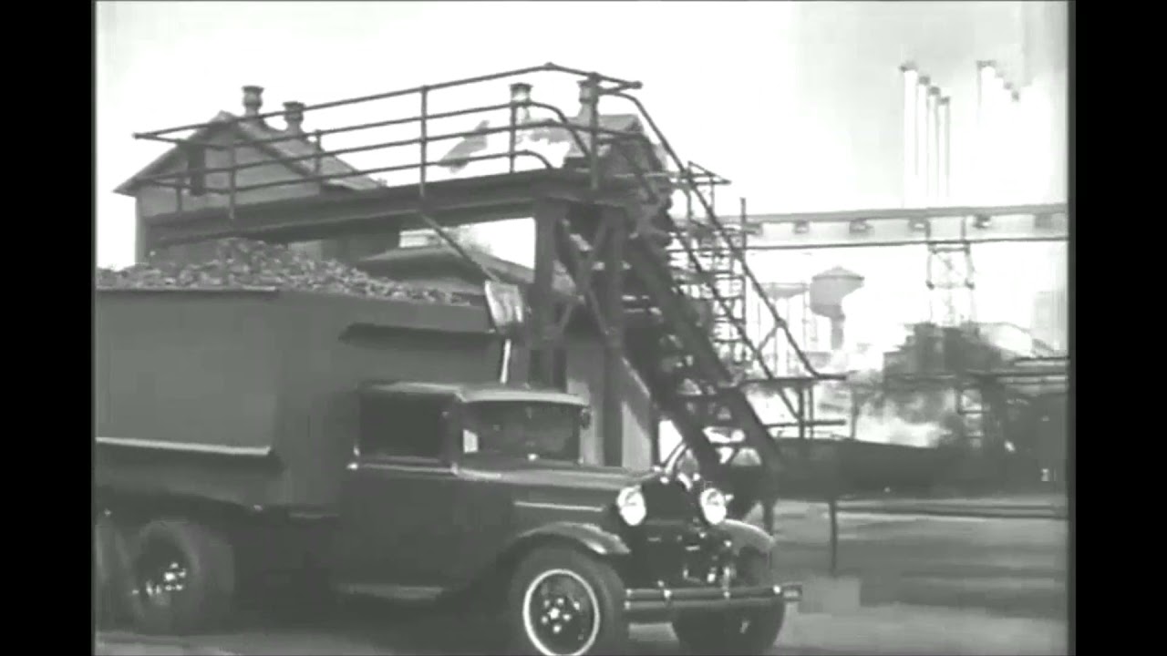 Model AA Fords on the Move - YouTube