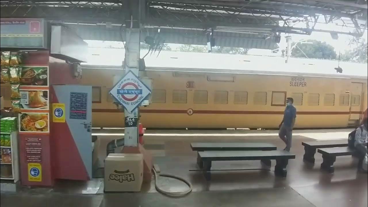 Train No 11017 @ Lokmanya Tilak to Karaikal Express @ Boarding at Chennai Egmore Railway Station ...