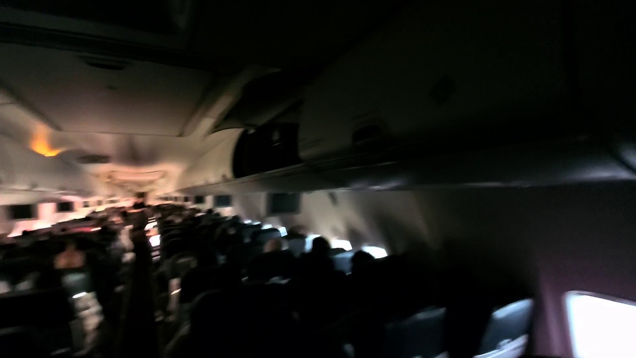 The best Sunwing Flight Seat and Worst Seat! - YouTube