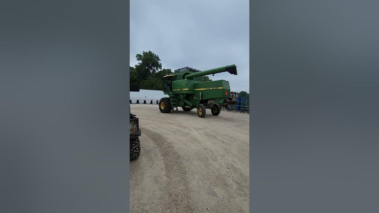 JOHN DEERE SIDEHILL 6620 COMBINE - YouTube
