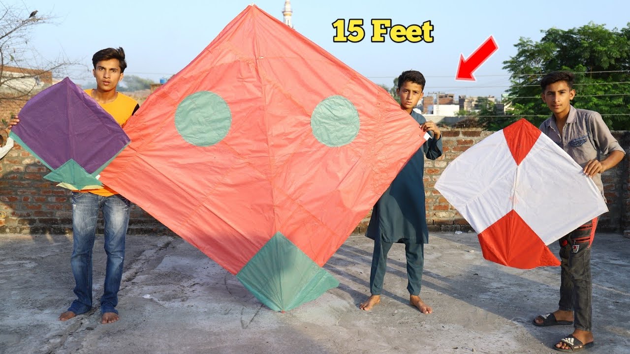 15 Feet Kite Vs 1 Feet Kite Fight Challenge 😱 - YouTube