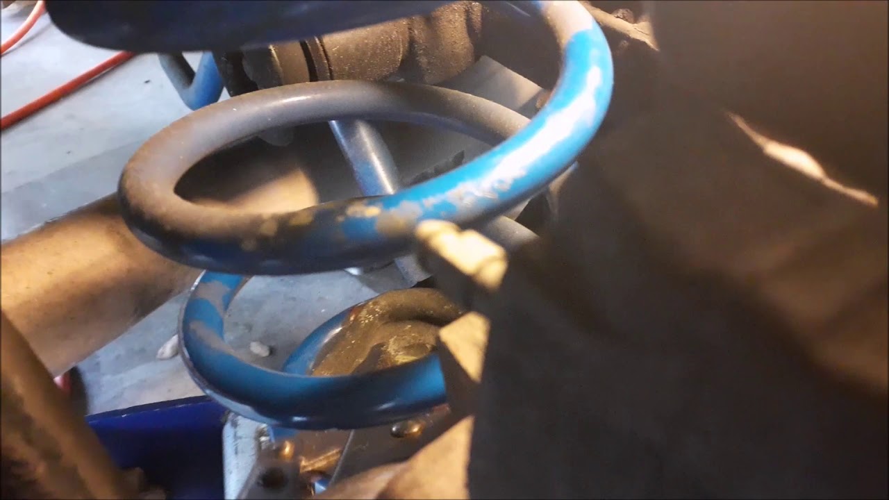 Volvo 240: Rear Shock and Spring Removal - YouTube