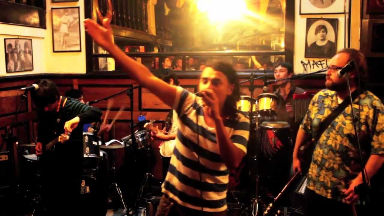 Mano Inquieta - Circo Washington - YouTube