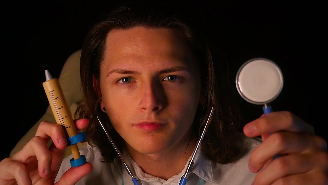 ASMR Relaxing Doctor Roleplay (Eye Exam) - YouTube