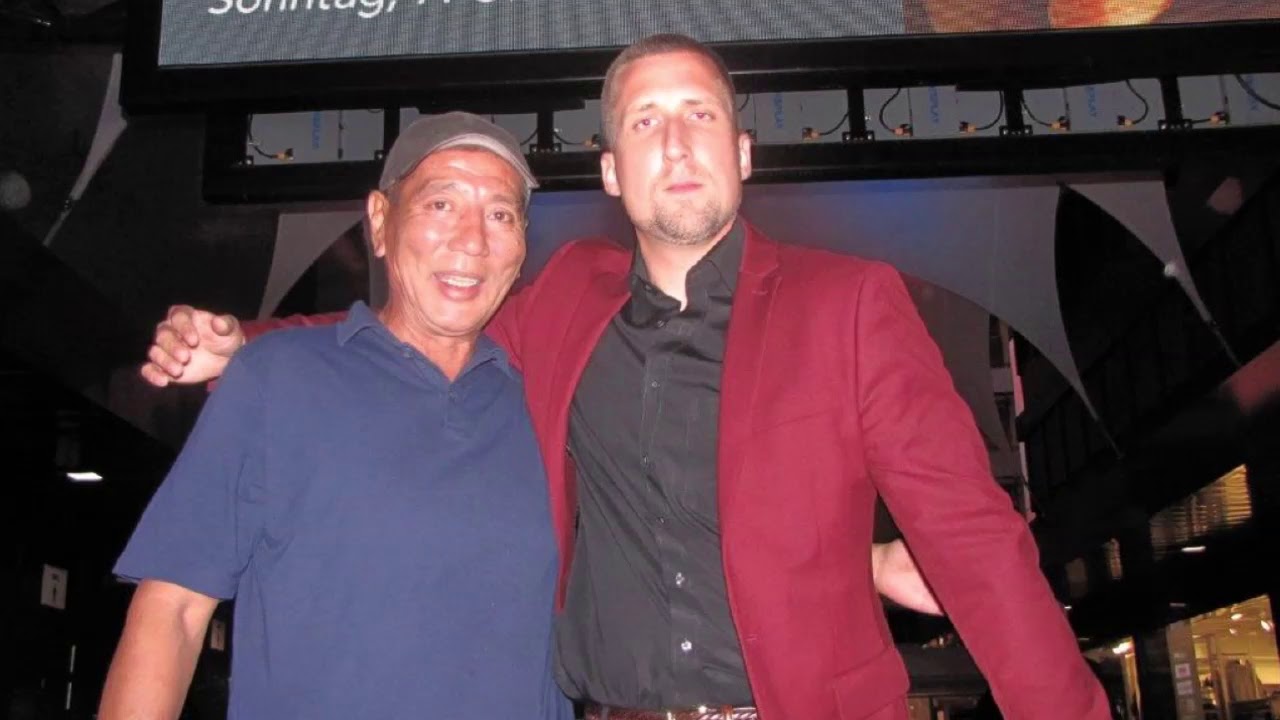 Sascha Michael Campi - Vom Fuchs zum Wolf - YouTube