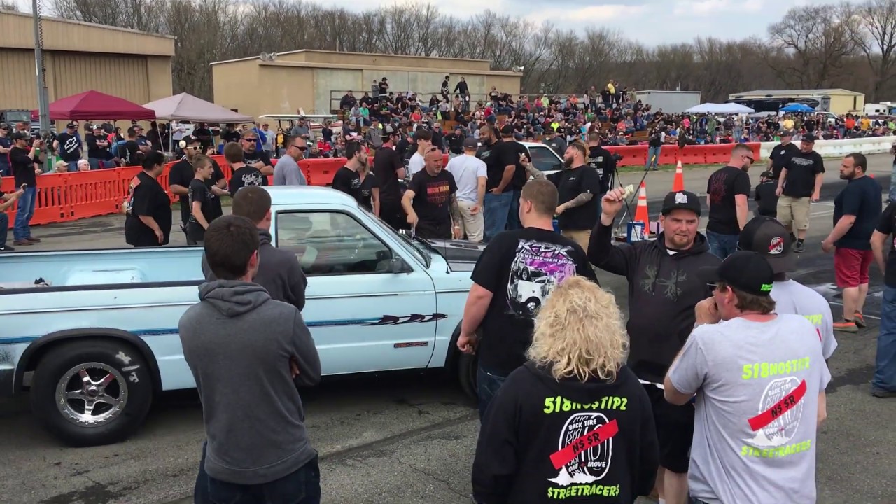 Billy Hoskinson turbo S10 vs Tom Binkley Nitrous S10 - YouTube