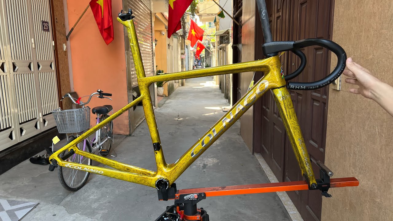 Review khung carbon colnago v3R siêu đẹp màu mới 2023 - YouTube