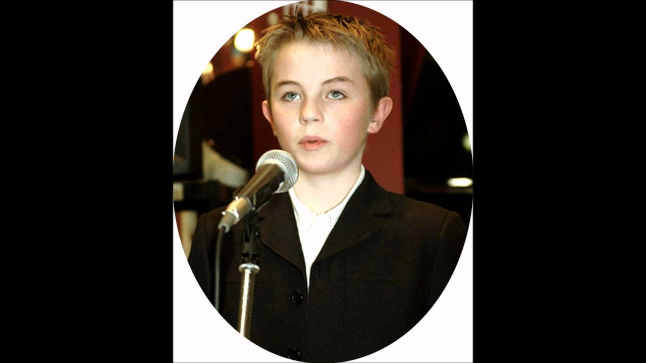 Andrew Swait (boy soprano) sings Sweet and Low.wmv - YouTube