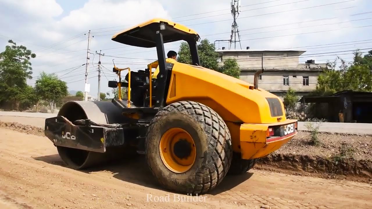 JCB Road Roller, Compactor Leveling Road - JCB Diggers Review - YouTube