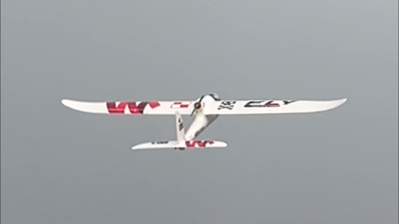 Sky Surfer 1400 Maiden FLY - YouTube