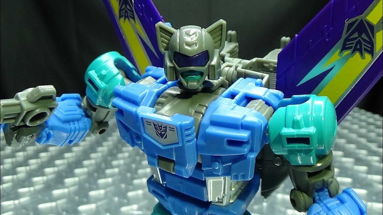 Power of the Primes Deluxe BLACKWING: EmGo's Transformers Reviews N ...