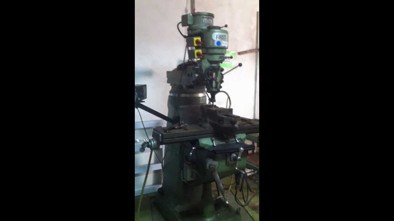 FIRST used manual milling machine. - YouTube