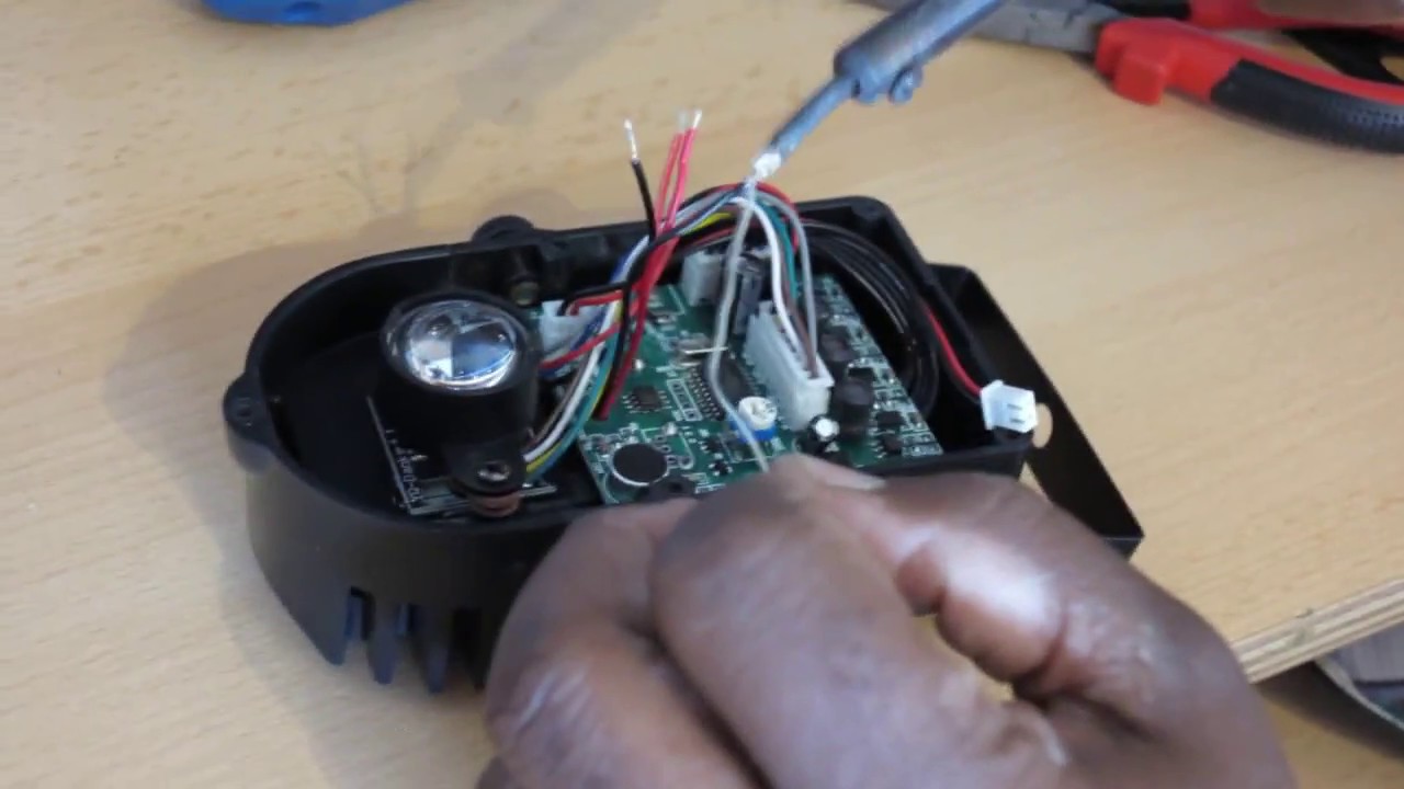 LED Pinspot too loud ? here is how to fix the problem - YouTube