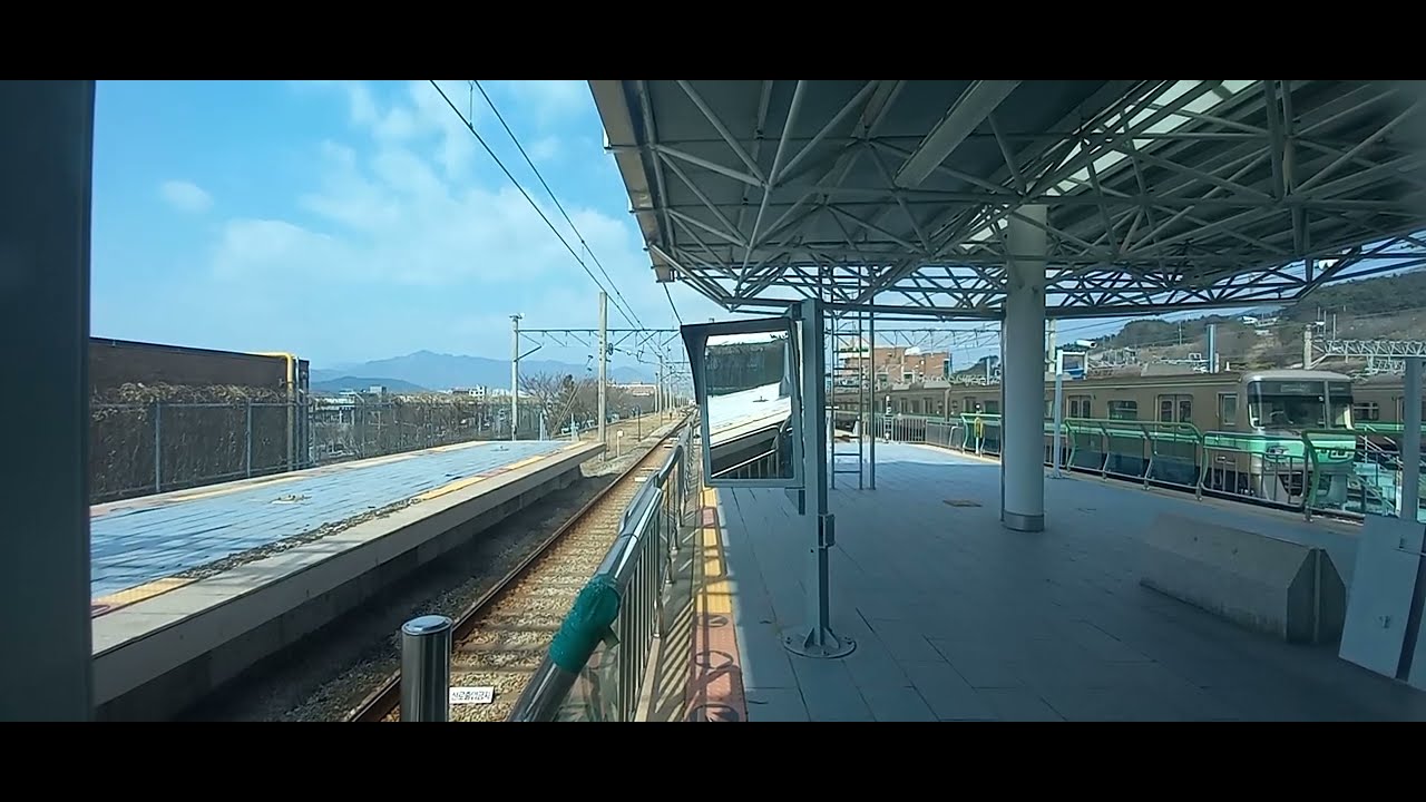 부산지하철 2호선 호포역 장산행 열차 진입 釜山地下鉄2号線湖浦、萇山行きの列車進入 Busan Subway Line 2 - YouTube