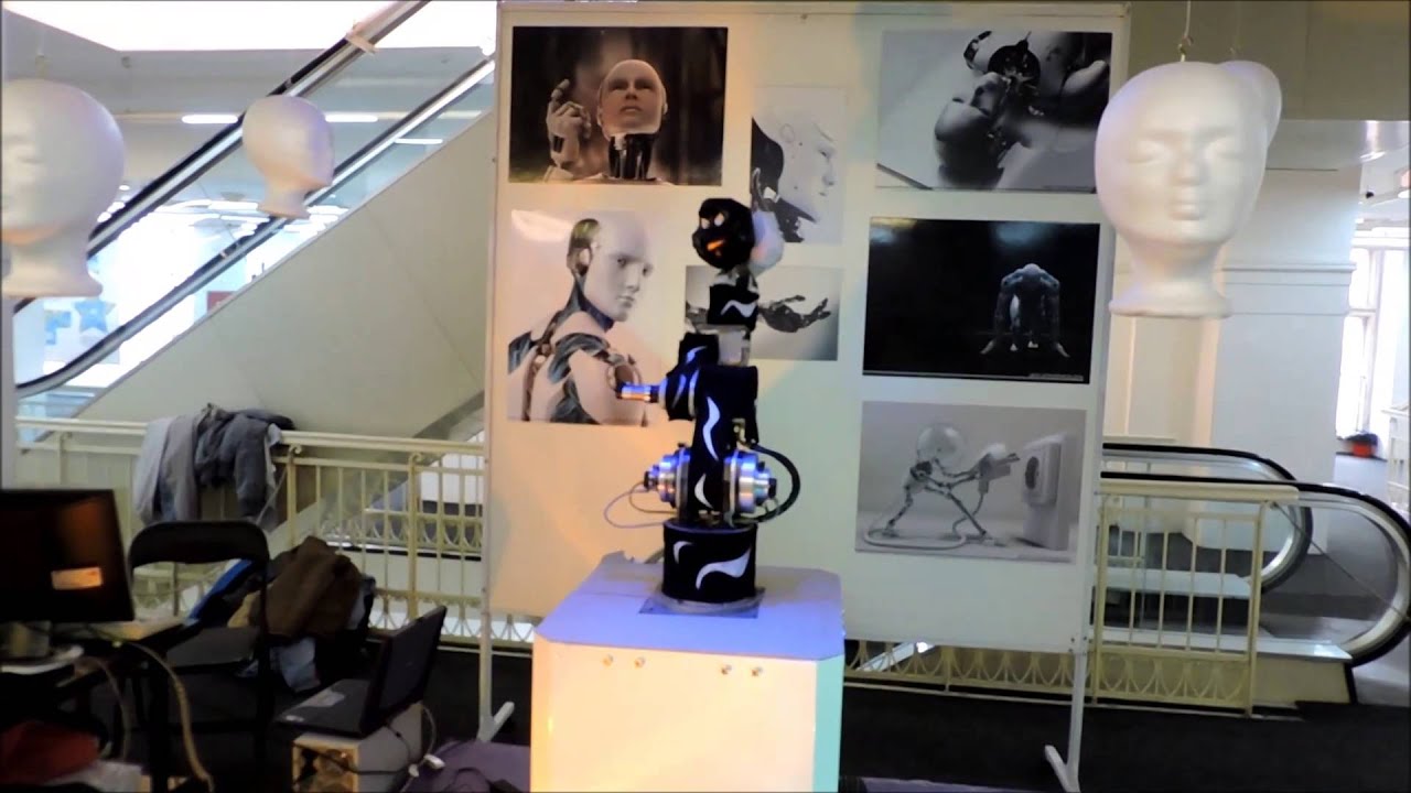 Personal entertainment robot (PR - entertainer) - YouTube