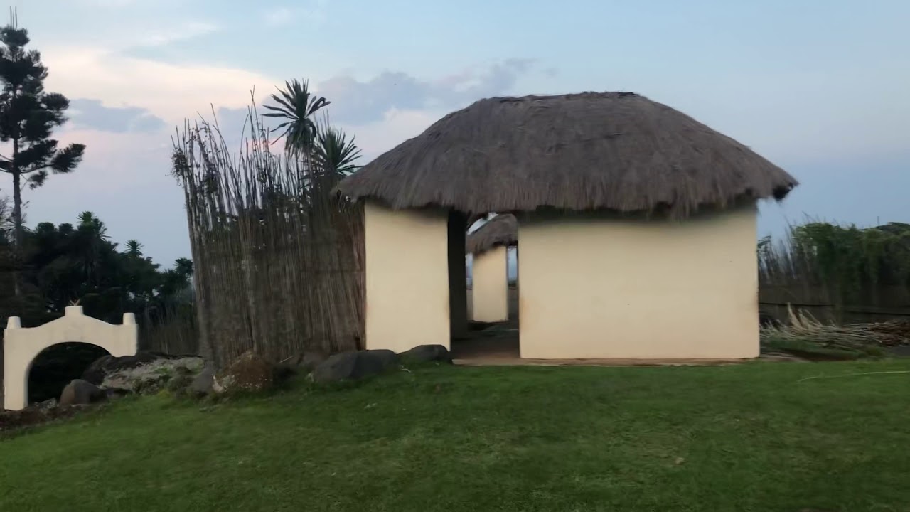 Tooro Kingdom: Karuzika Royal Palace in Fort Portal, Uganda - YouTube