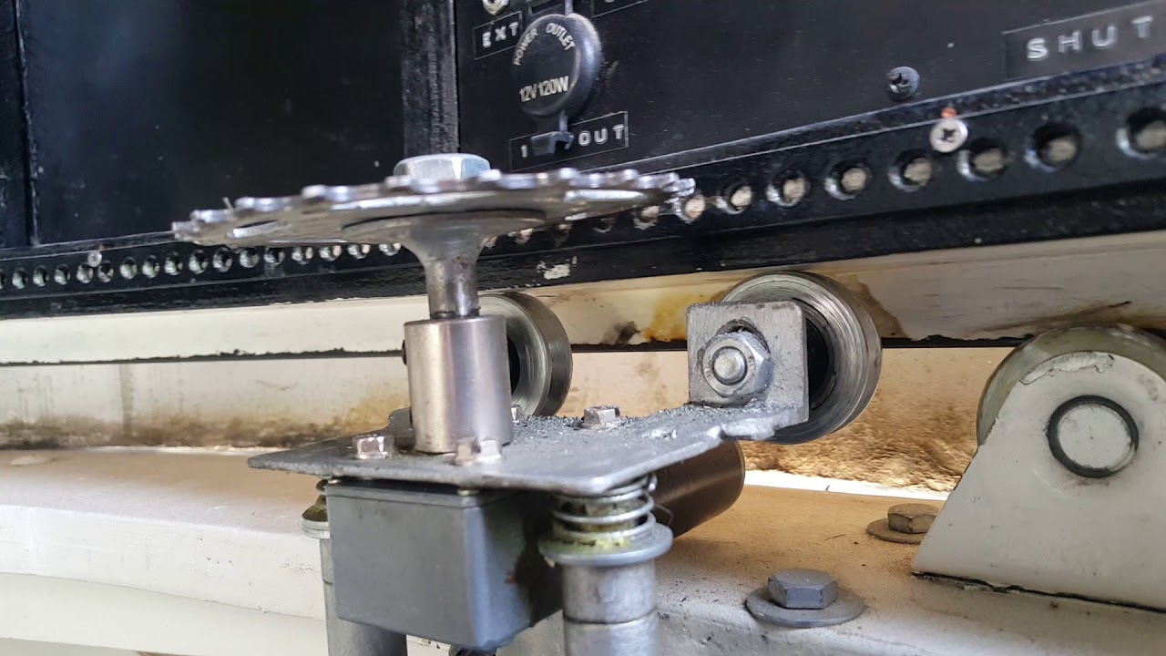 Homemade Dome Observatory rotator - YouTube