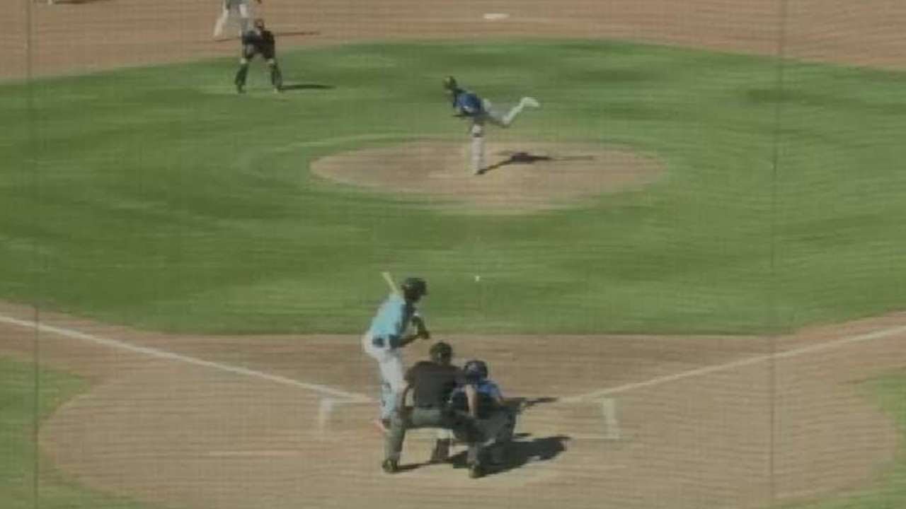 Adell drives in go-ahead run for 66ers - YouTube