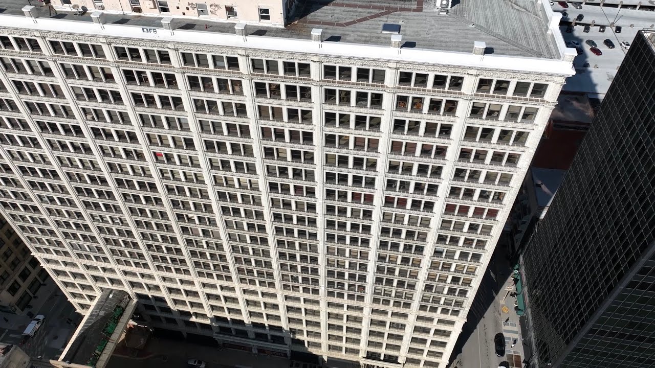 Quick Drone Look At Famous Barr Building - Downtown St Louis, Missouri ...