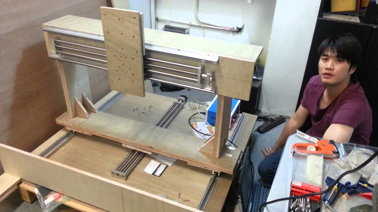 7-12-2013 _2 CNC Demo - YouTube