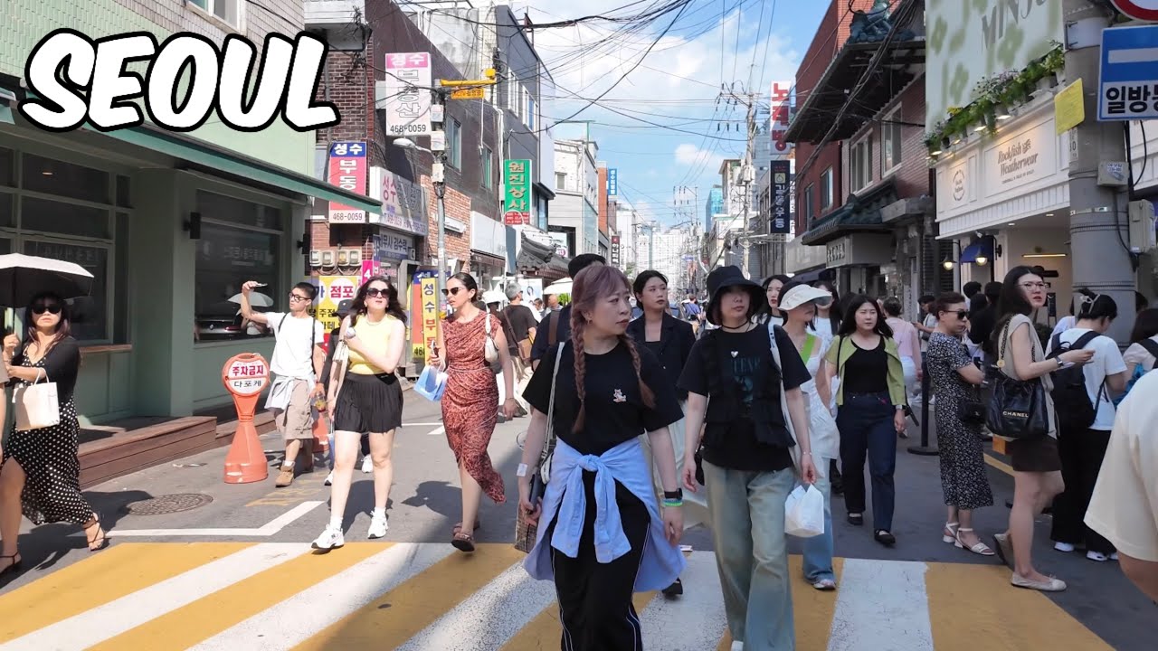 Seongsu-dong Cafe Street Walking Tour. Seoul City Korea 4k City Tour ...