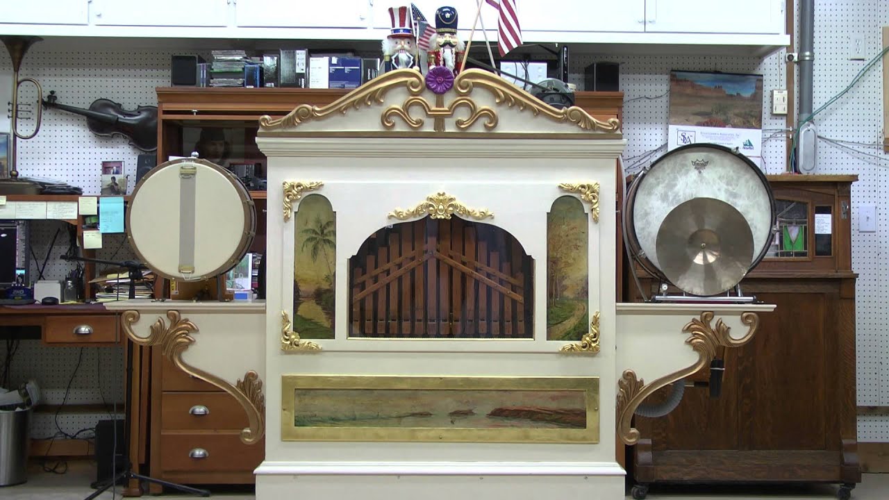 Wurlitzer Band Organ model 105, Video #35 - "Down Main Street" - YouTube