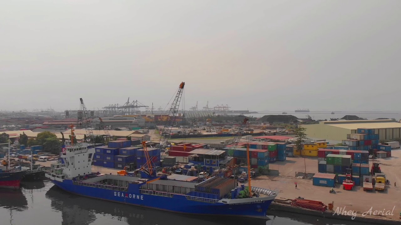 Manila North Harbor Port...Mavic Air - YouTube
