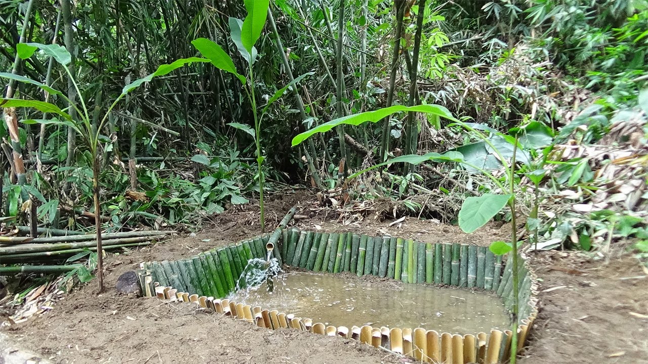 200 Days Living in the Forest, Building a Camp, Digging a Fish Pond ...
