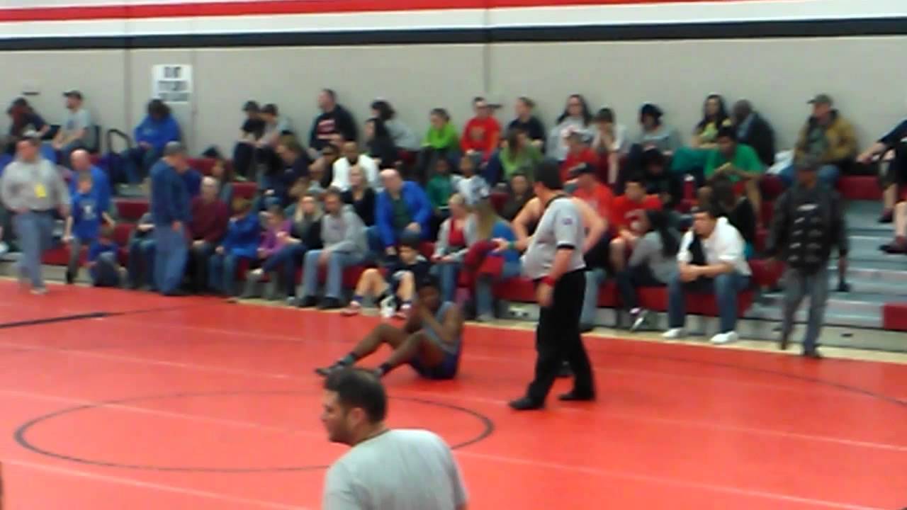 Gregory Cobb Belleville East Wrestling FSSectional - YouTube
