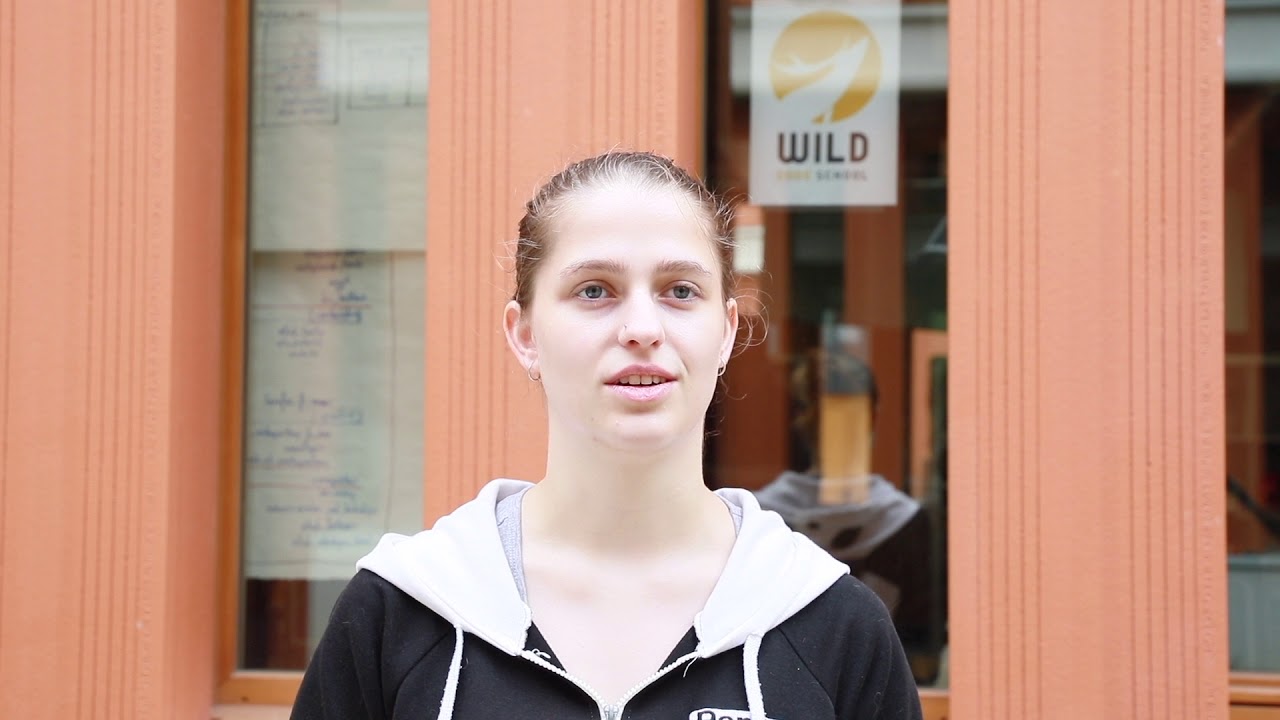 Homerine - Future développeure informatique - YouTube
