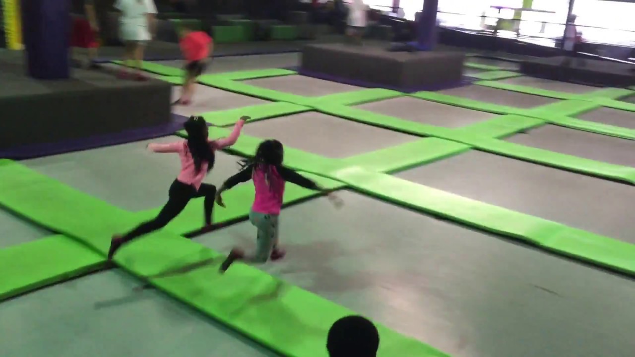 We were so lit !!!! we love this place GET AIR - YouTube