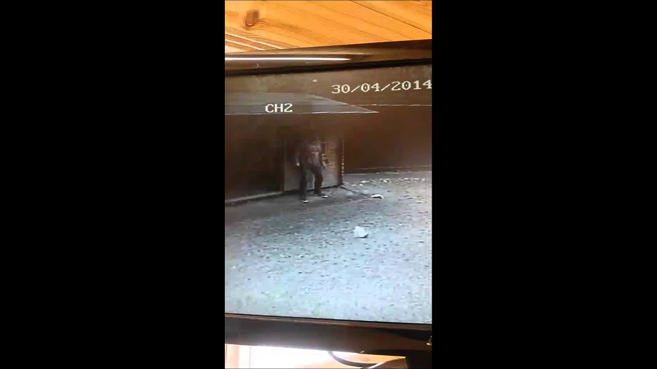 Guy blown up by grenade - YouTube