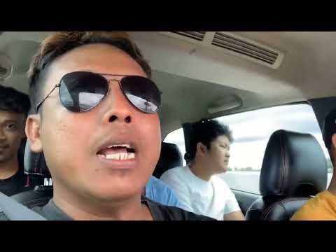 MENGANTAR NOPEK NOVIAN DAN TOVA VENO KE BANDARA SURABAYA